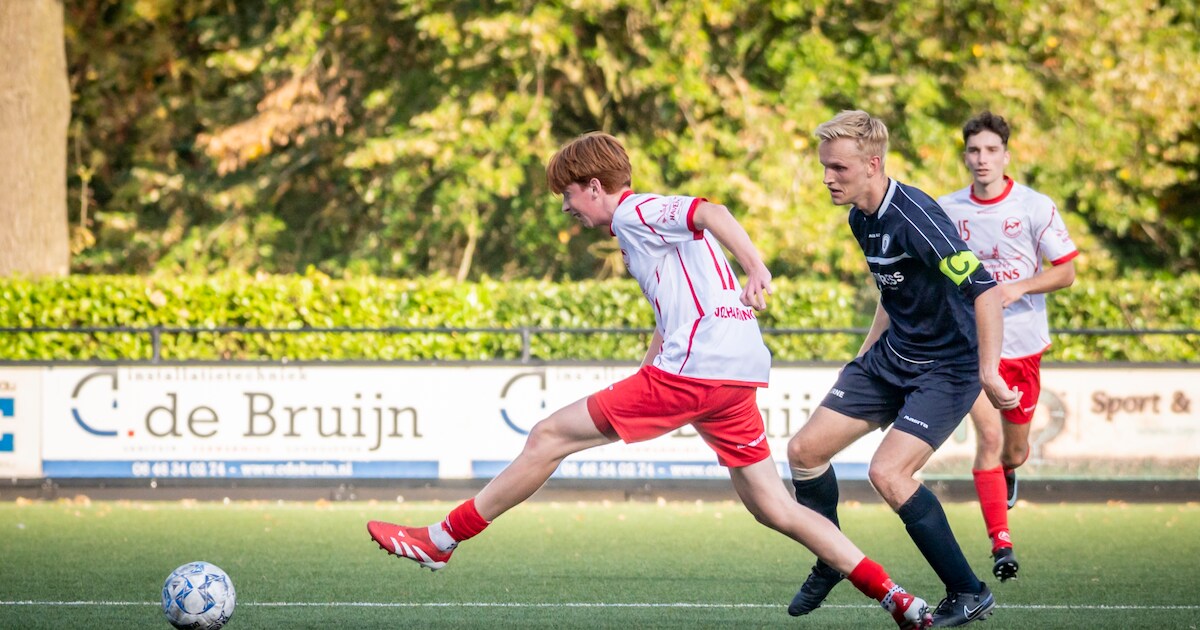 Matchwinner Van der Vliet mist een celebration • Grote opluchting bij ...