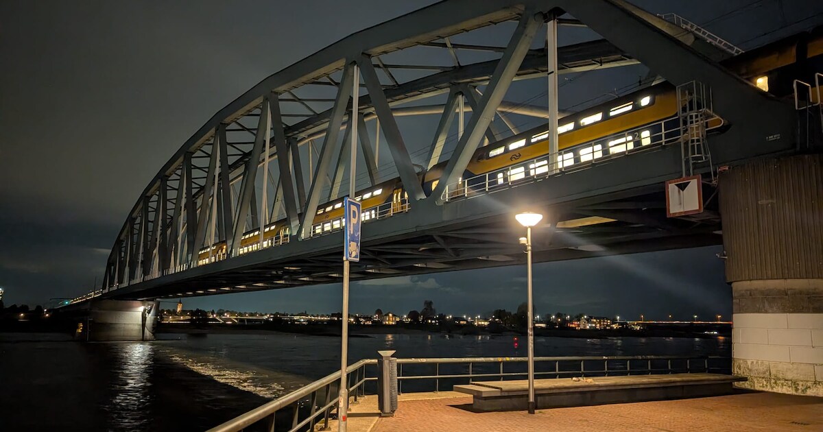 Minder treinen tussen Arnhem en Nijmegen door defecte trein | Regio ...