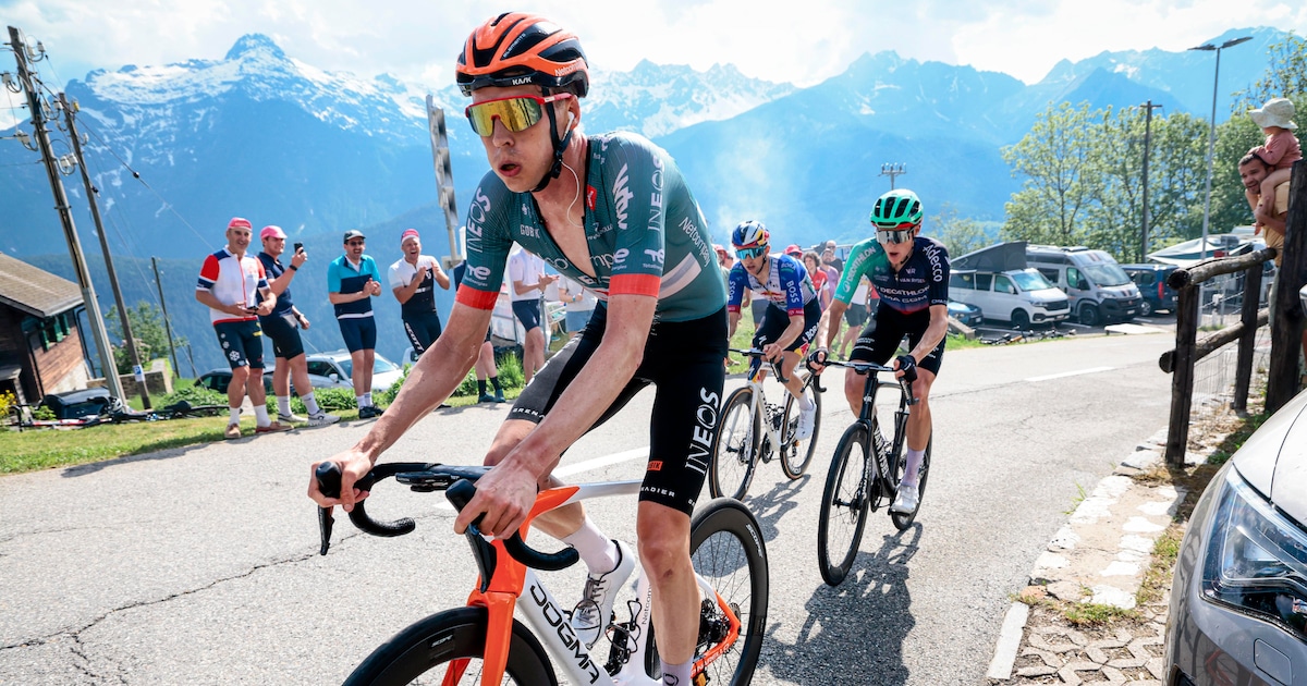 Sterke Thymen Arensman stijgt naar podiumplek in klassement Giro d ...