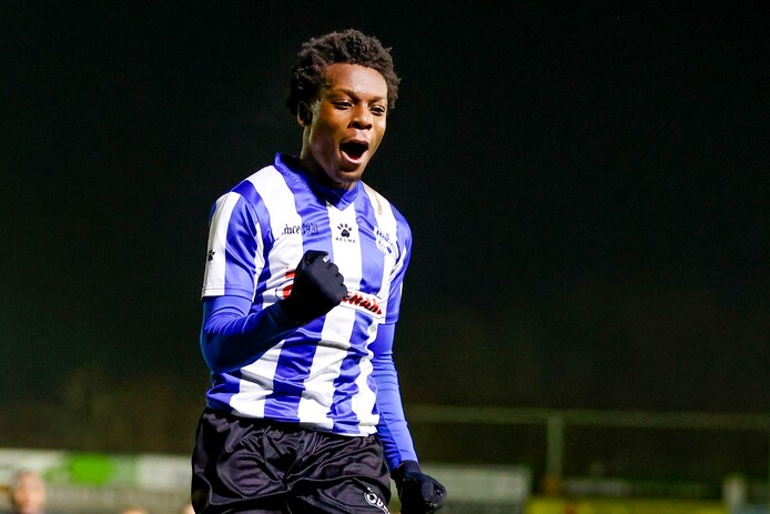 De Graafschap zet zinnen op verdediger Quick Boys | Sport | gelderlander.nl