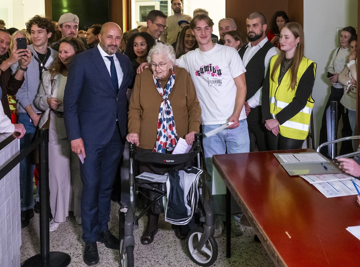 LIVE Verkiezingen 2025 | Pech voor Achterhoeker die hoopt op plek in Kamer • ‘Dj Marcouch’ gaat ...