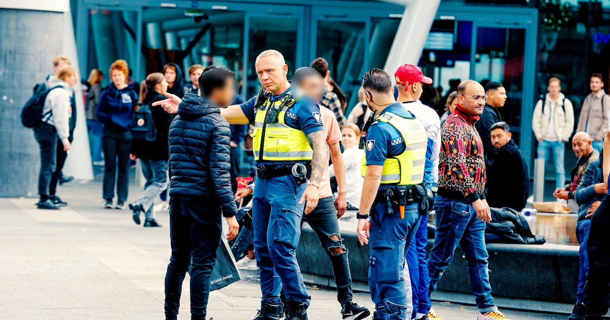 Steden luiden noodklok na overlast van groepen jonge Syriërs: ‘Ze ...
