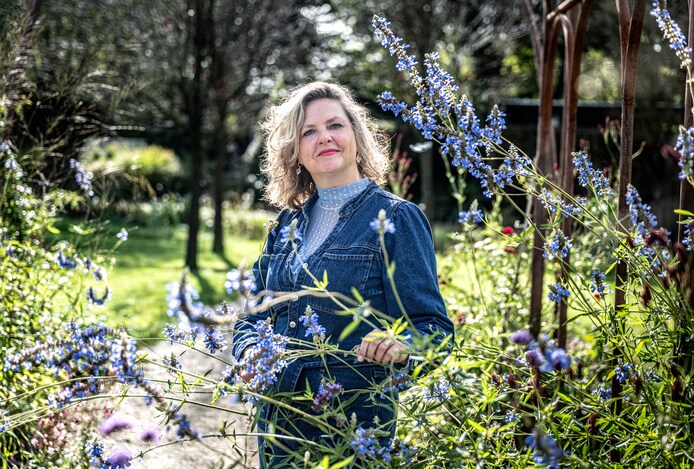 Wervelwind Cora wil het verschil maken, ‘Ik ben geen natuurgids, ik ...