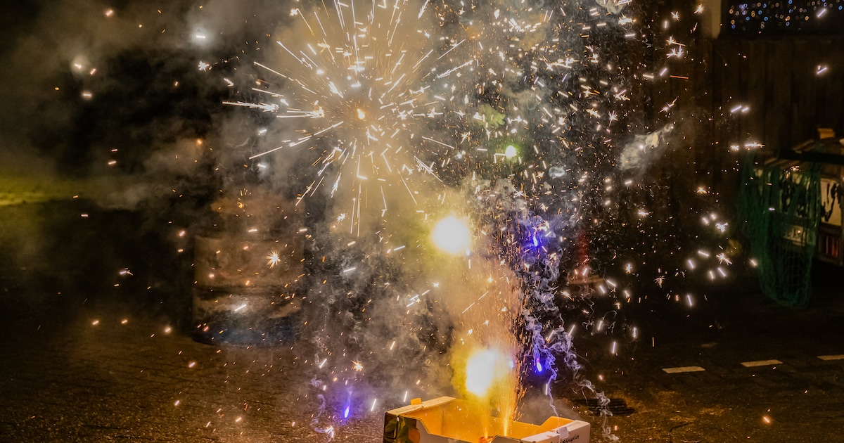Komt er een vuurwerkverbod in Land van Cuijk? Enquête moet uitwijzen of daar draagvlak voor is ...