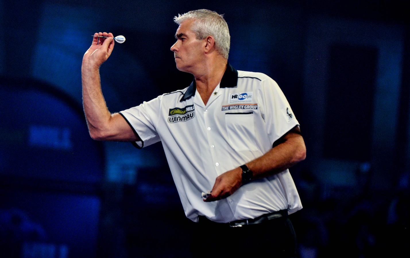 Van den Bergh laat België juichen met zeer knappe comeback tegen Lewis ...