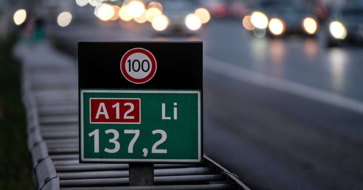 Let op: dit weekend zit de snelweg A12 tussen Zevenaar en Emmerik dicht ...