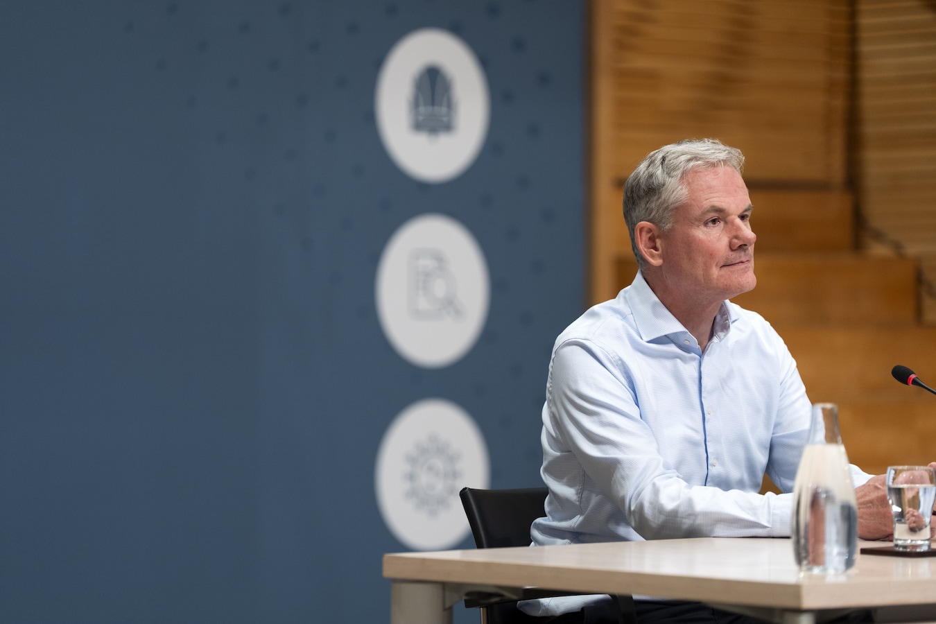 Coronaverhoren dag acht: werd alarmsignaal van RIVM-rekenaar wel ...