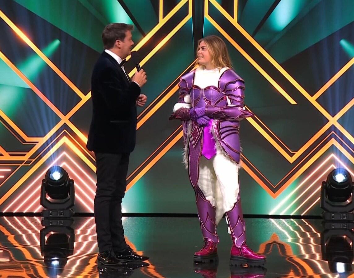 Bijzondere eerste onthulling in aftrap The Masked Singer: ‘Wat is dit ...