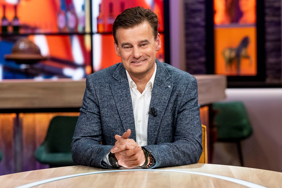 Wilfred Genee krijgt eigen podcast, gaat interviewen zonder voorbereiding | Show | De ...