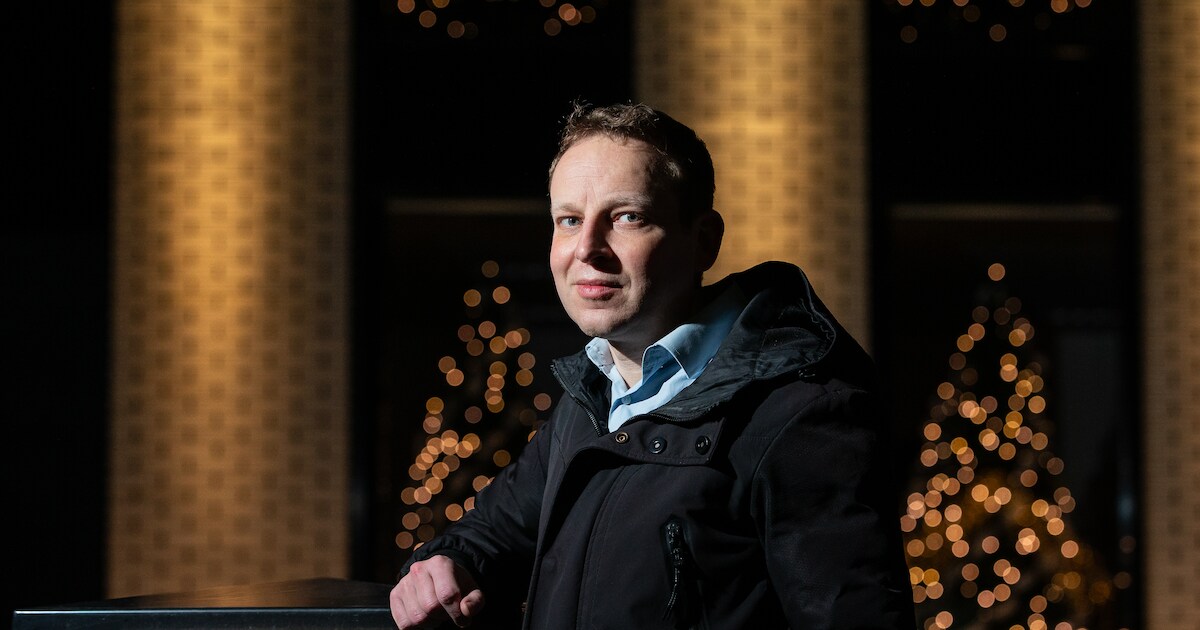 Thomas (36) is alleen en heeft helemaal niks met kerst: ‘Maar dan deug ...