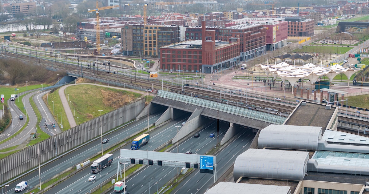 Nóg meer werkzaamheden rond Utrecht: A2 bij Leidsche Rijntunnel twee ...