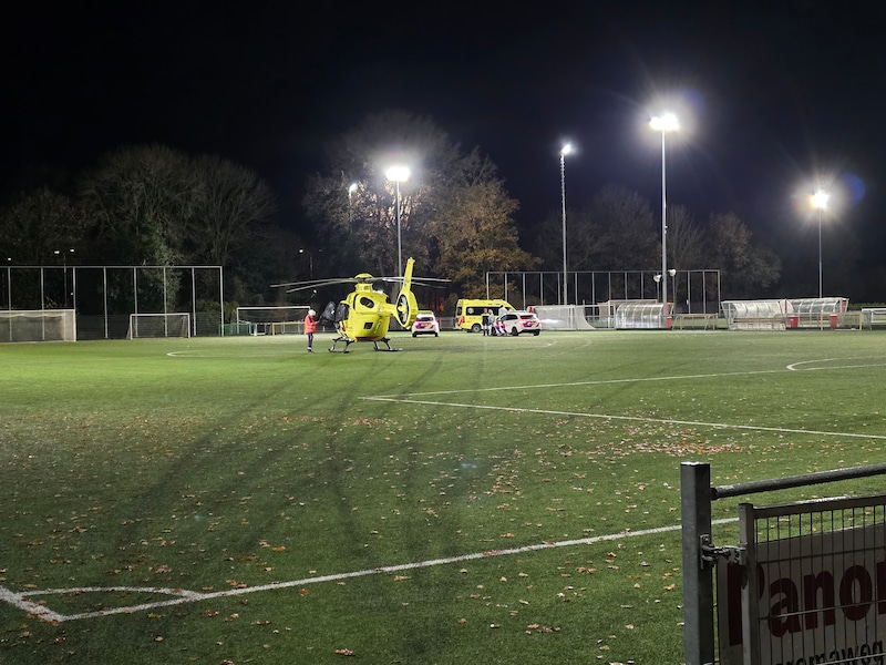 Traumahelikopter landt op veld voor jeugdvoetballer, voorzitter ...