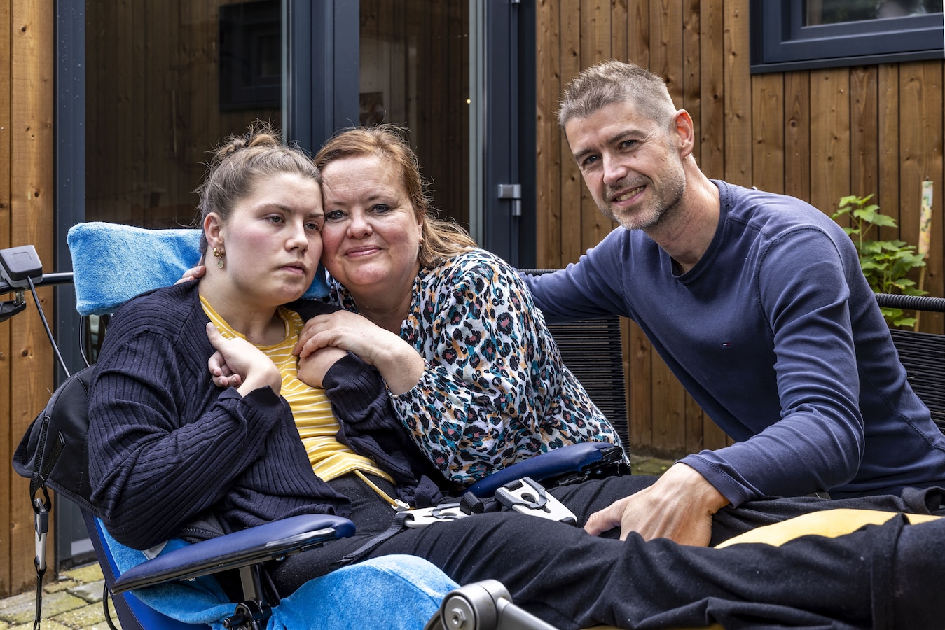 ‘Een enorme teleurstelling’: Eline zag hoe anderen geld kregen voor crowdfunding, maar zij niks ...