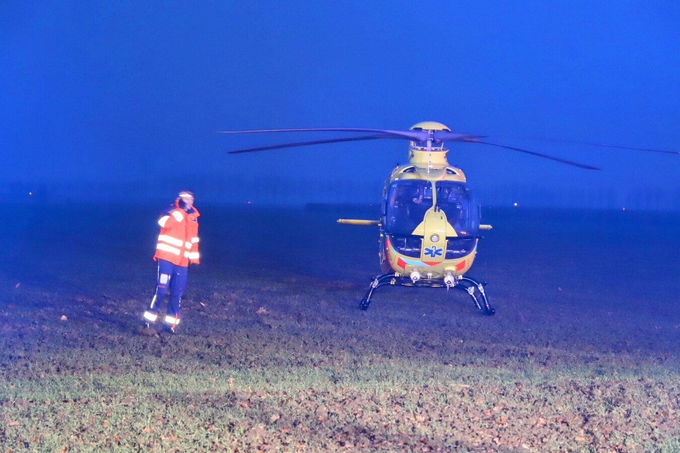 54-jarige man overleden bij motorongeluk, reanimatie mocht niet meer ...