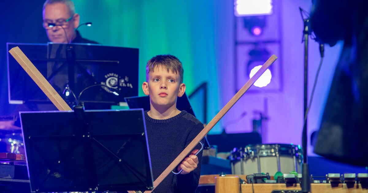 130-jarige fanfare Cecilia laat Milheeze reizen door tijd én genieten ...