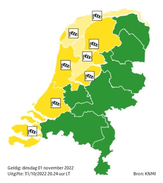 Code geel wegens zware windstoten, verkeer kan last krijgen van wind ...