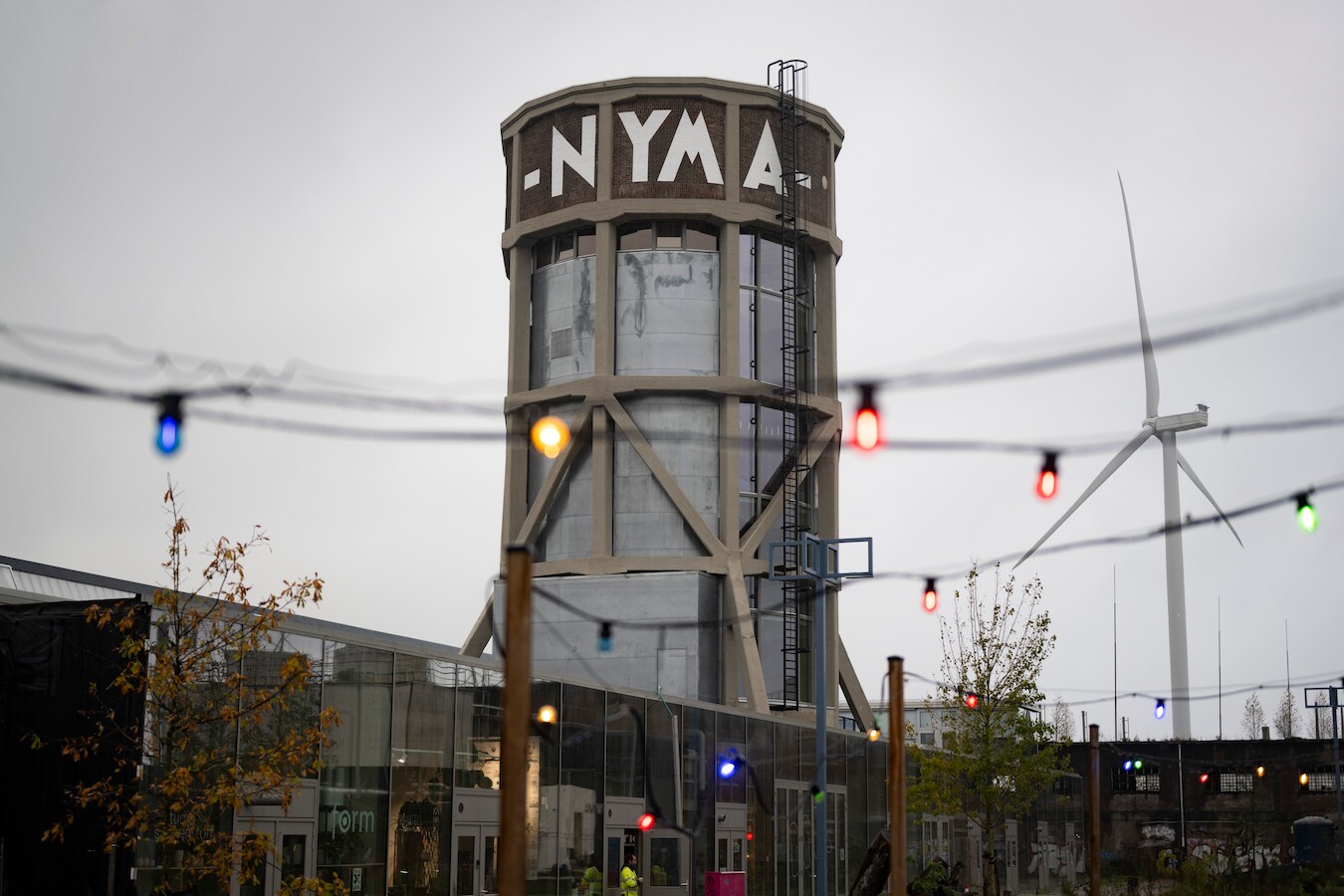 De nieuwe hotspot van Nijmegen? Een bar met uitzicht over de Waal en de ...