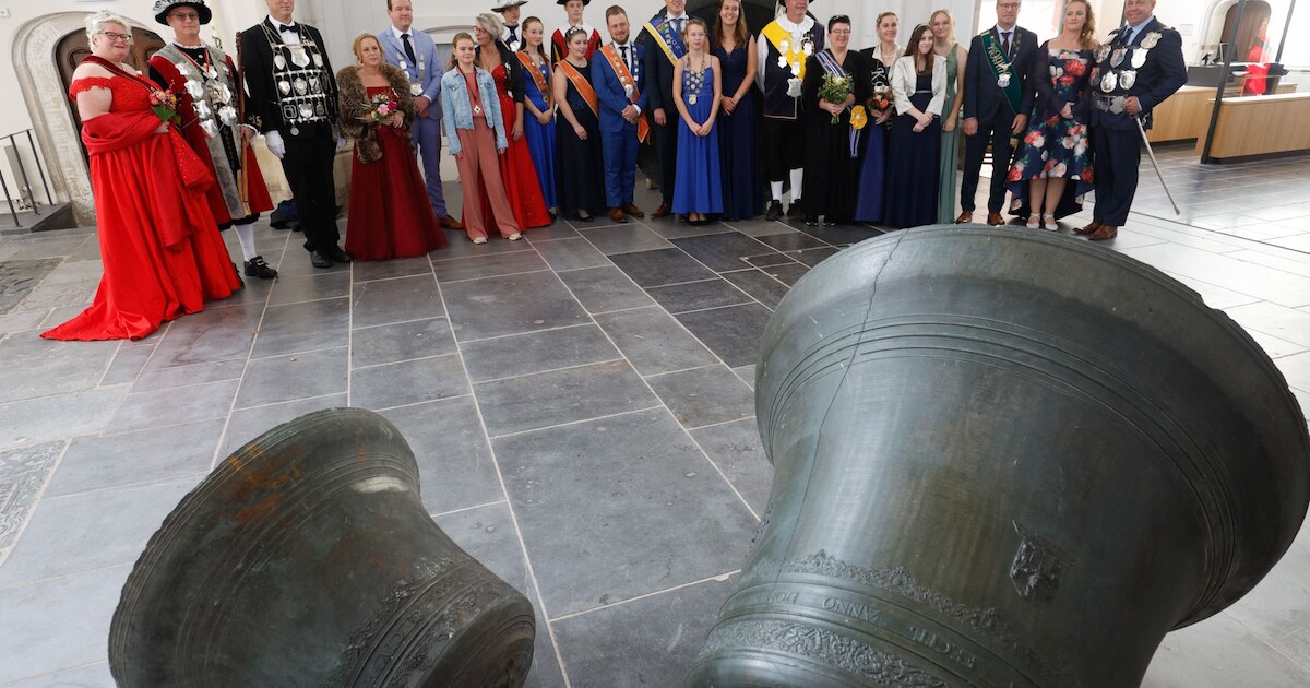 Hoogheden Gelderse schutterijen glimmen voor de camera in hartje Arnhem ...