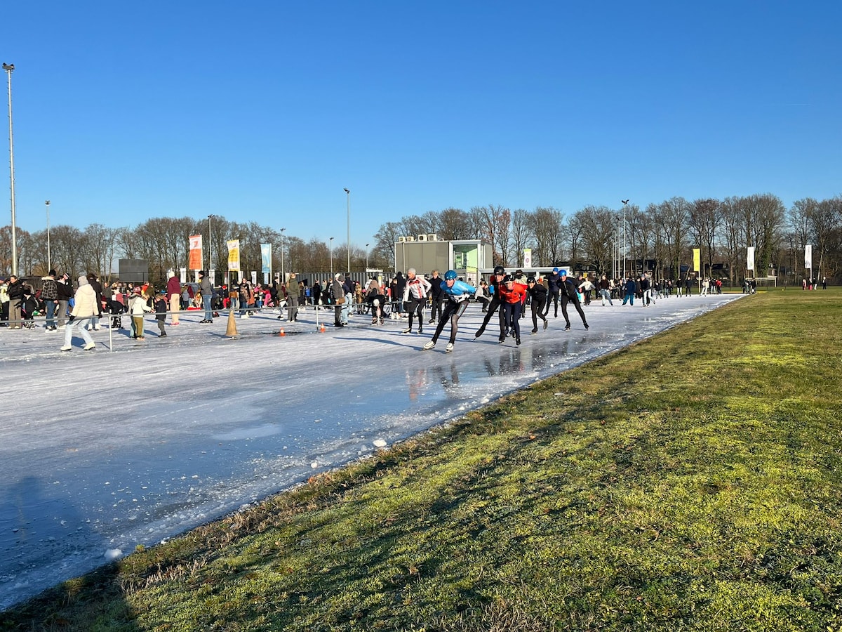 Schaatsen in Doetinchem en Aalten en hopelijk in het weekeinde ook ...