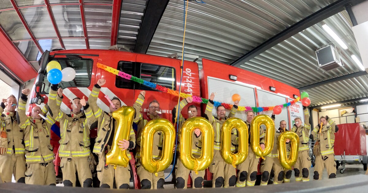 Is er brand? Dan gaan de camera’s aan: deze mannen zijn naast het ...