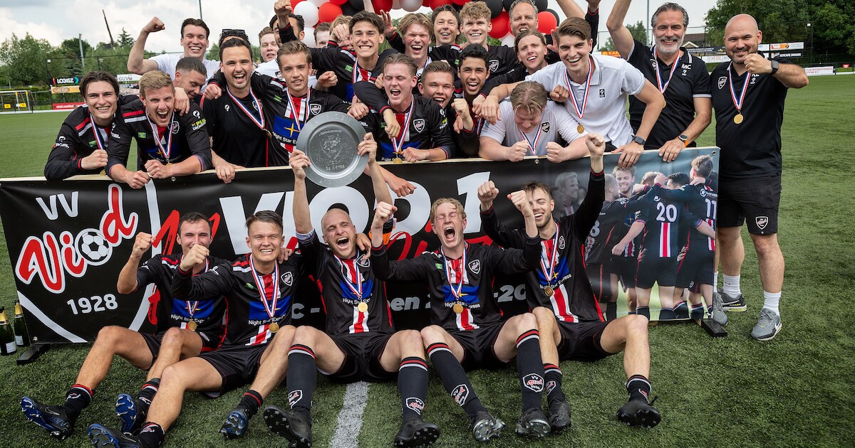 Stabiel VIOD ‘simply the best’ in de derde klasse C | Amateurvoetbal ...