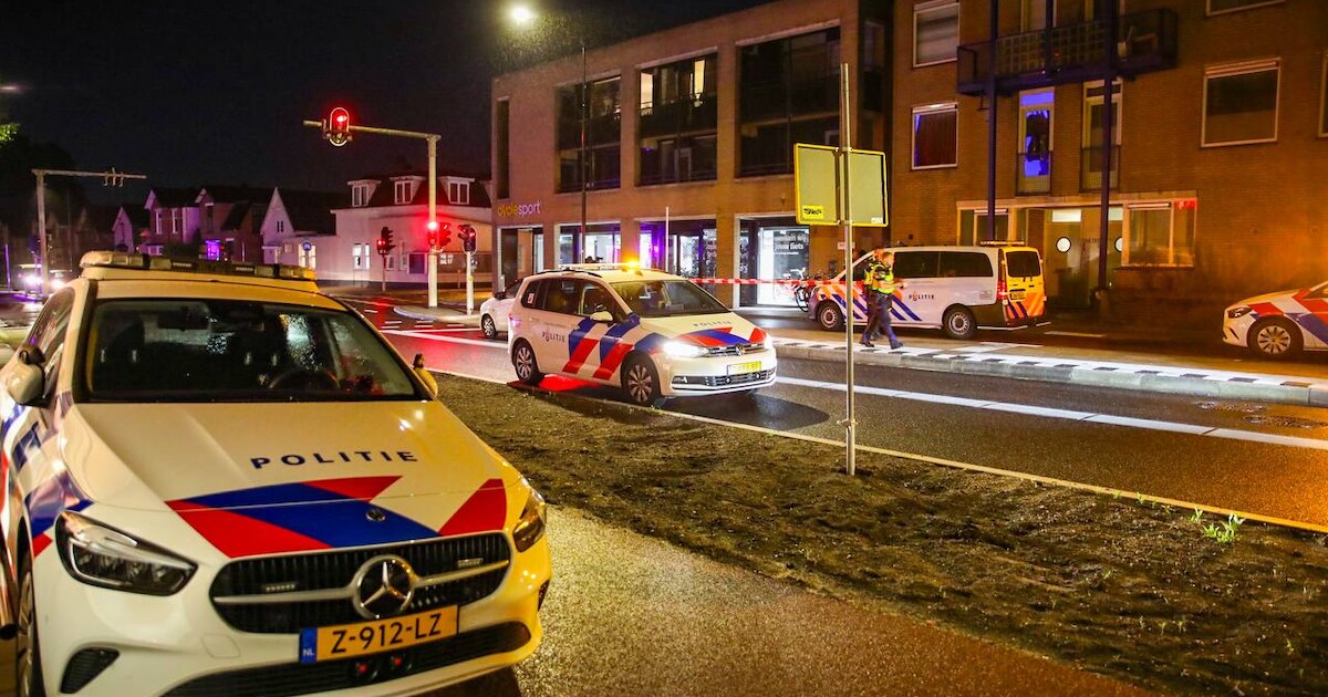 Man (21) raakt gewond bij mogelijke vechtpartij in Apeldoorn, politie houdt verdachte aan ...