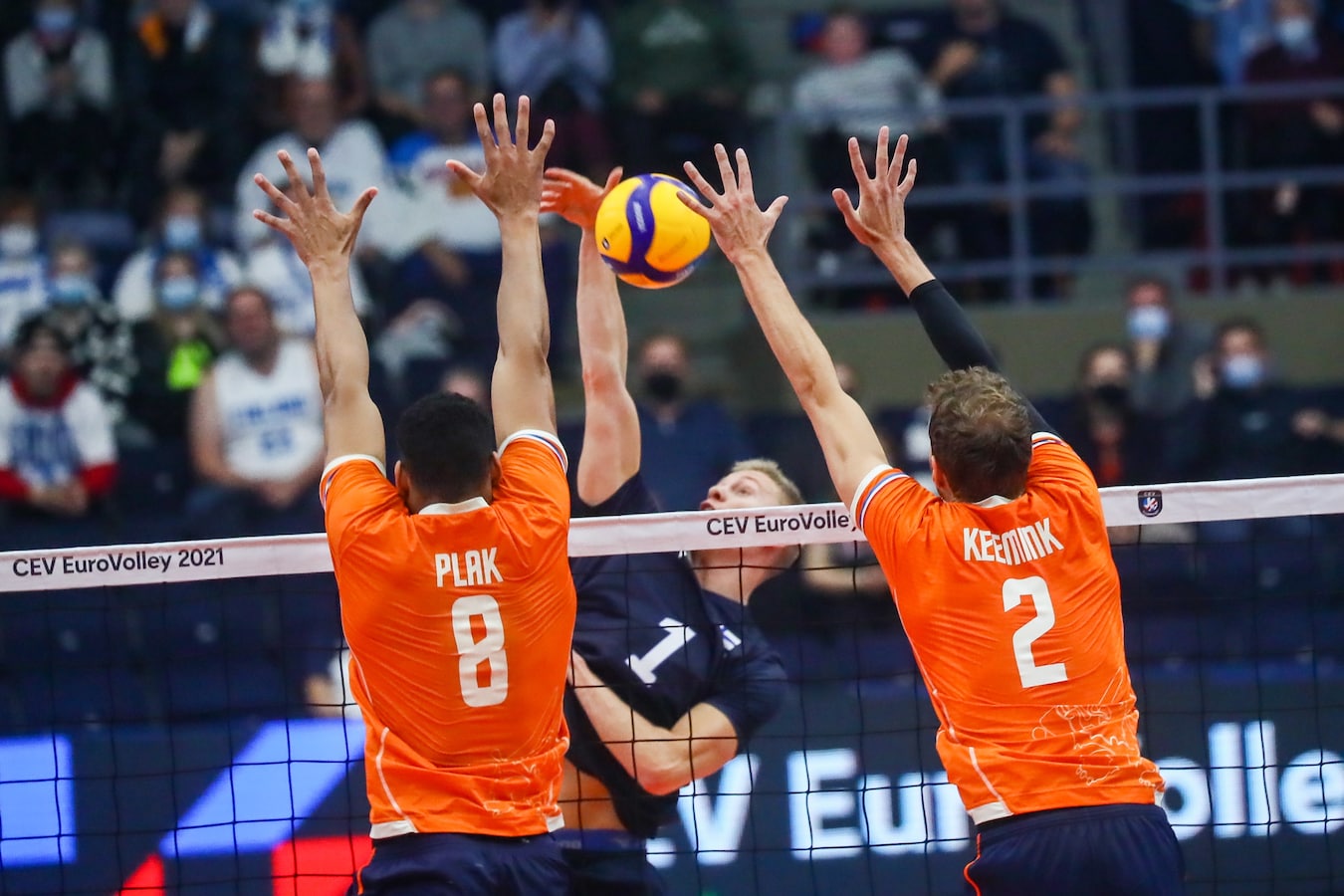 Volleybalbond grijpt hard in en stuurt Fabian Plak weg van EK na ...
