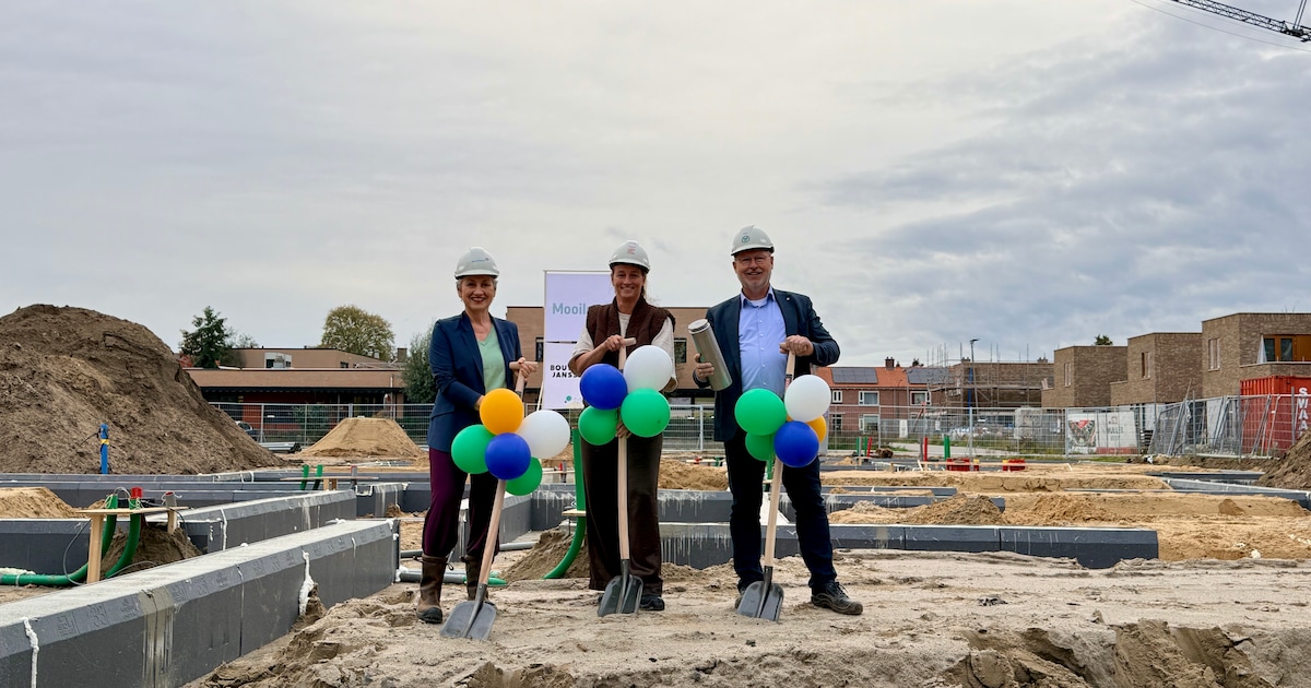 Tijdscapsule geplaatst bij start bouw 31 huurappartementen Bakelgeert ...
