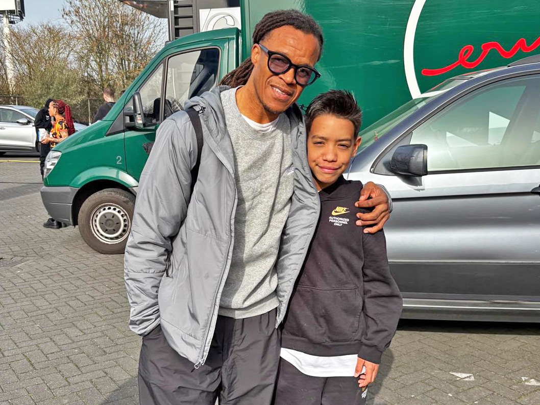 Balgoochelaar Lux (11) schittert samen met Virgil van Dijk en Edgar ...
