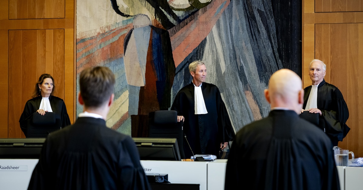 Arnhemse rechter onder vuur in Vitesse-zaak: dit is er aan de hand ...