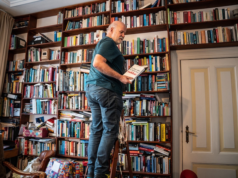 Oud-agent Henk dacht dat híj online oplichters wel zou doorzien. Tot ...