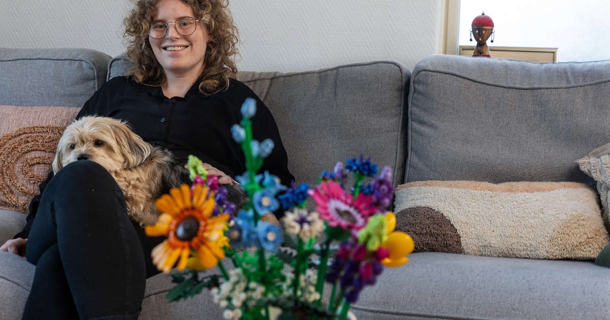 Joni groeide op in armoede en kwam later weer in de armoede terecht ...