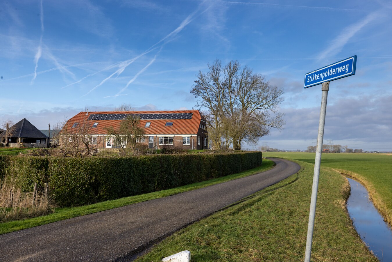 Ordedienst in gele hesjes gaat om omstreden gebedsgenezer Jelthe (24 ...