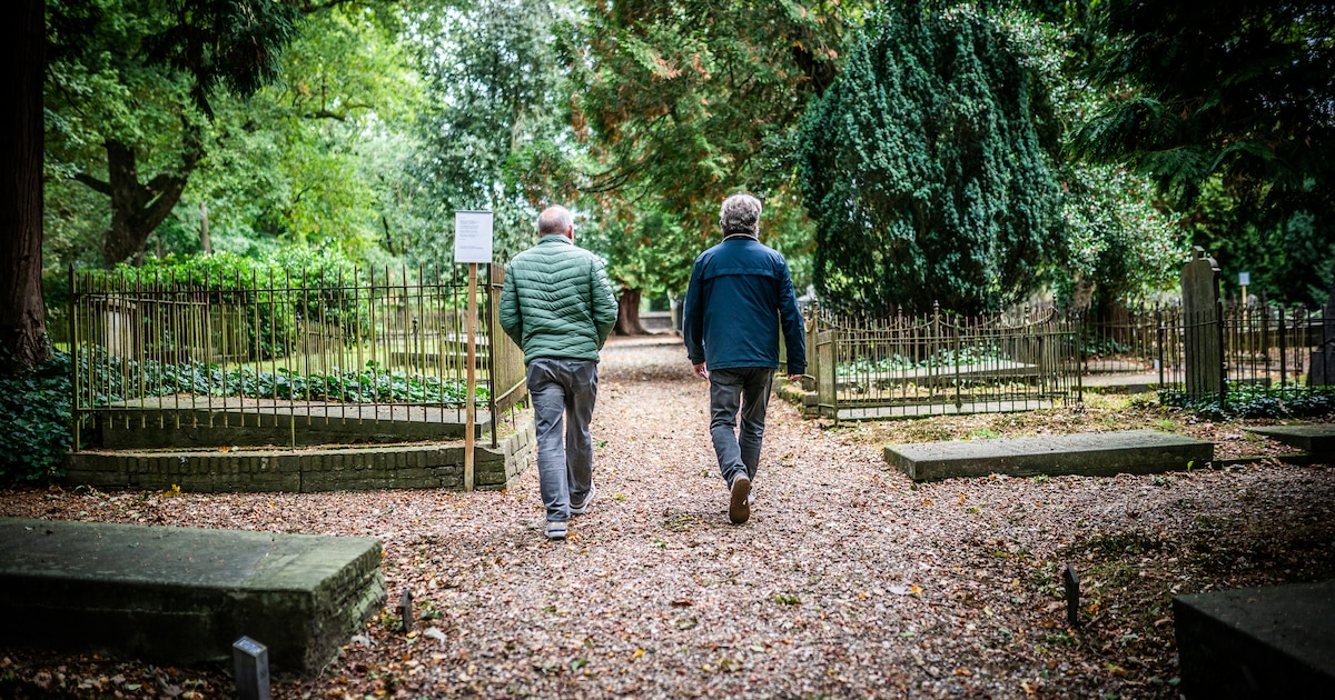 Ron en Dick onthullen de geheimen van het ‘Père-Lachaise’ van ...