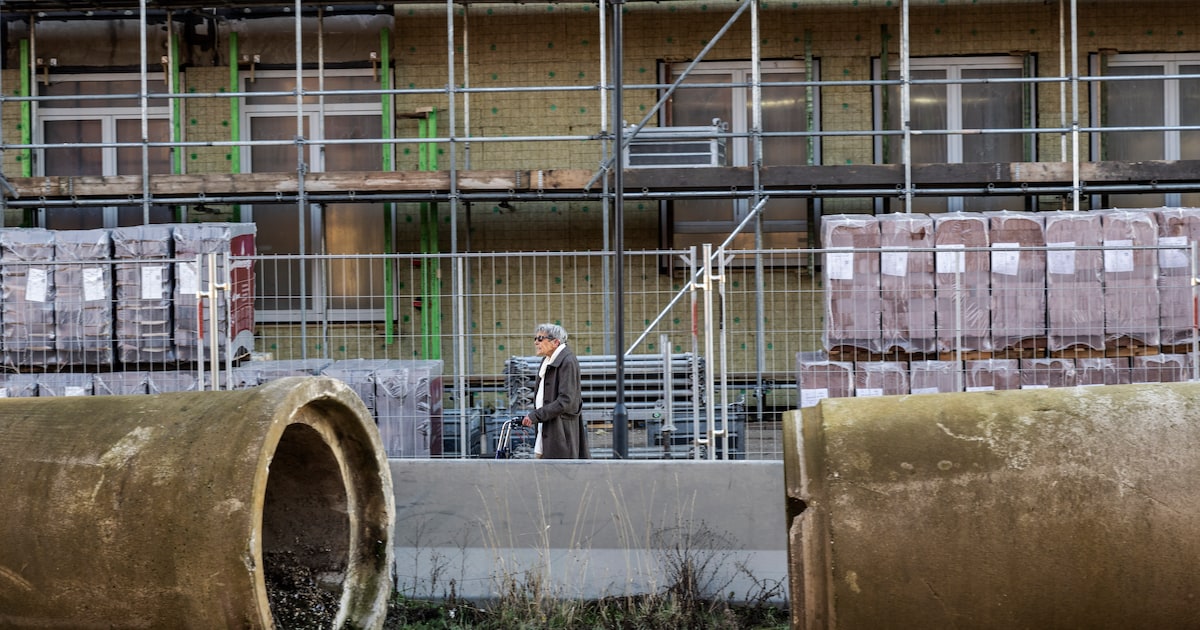 Bewoners van Aaron zitten in een bouwput: ‘Het wordt vast mooi, maar nu ...