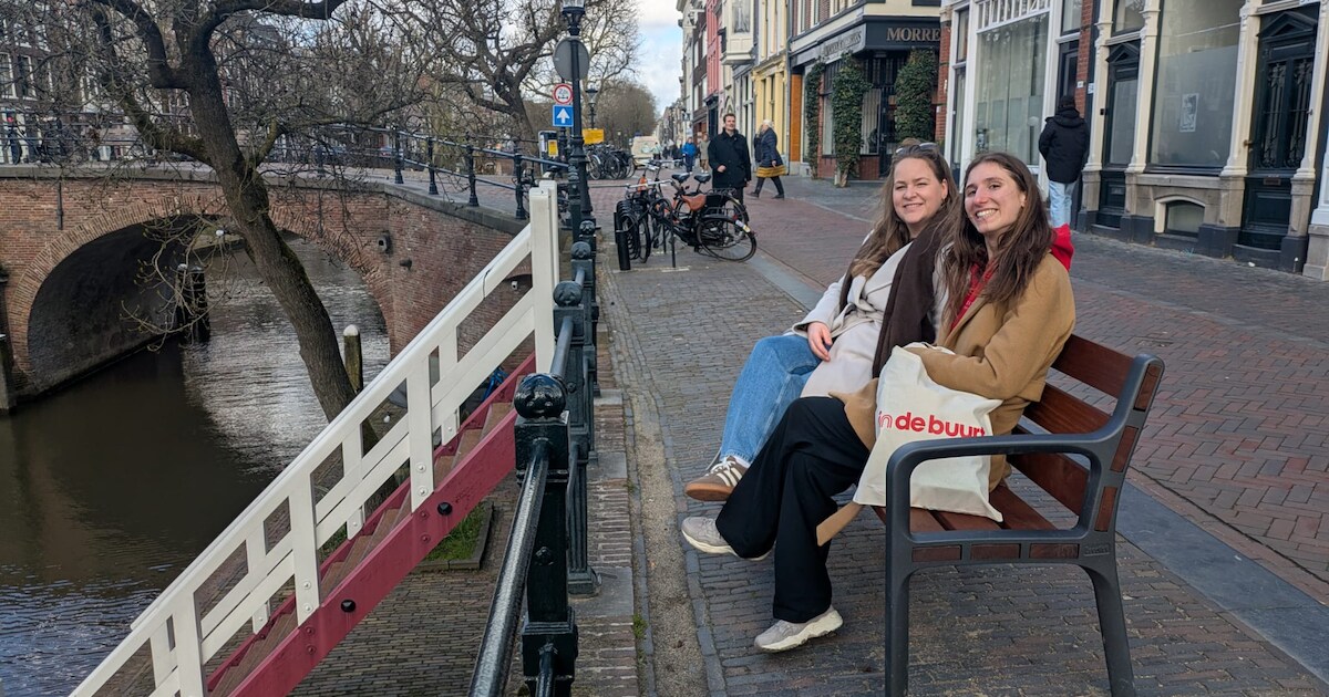 Even chillen: daarom staan er nieuwe bankjes op de Oudegracht | Regio ...