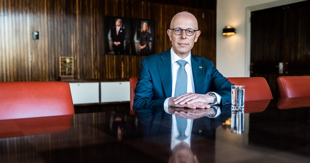 Commissaris van de Koning had overleg met justitie over mogelijke ...