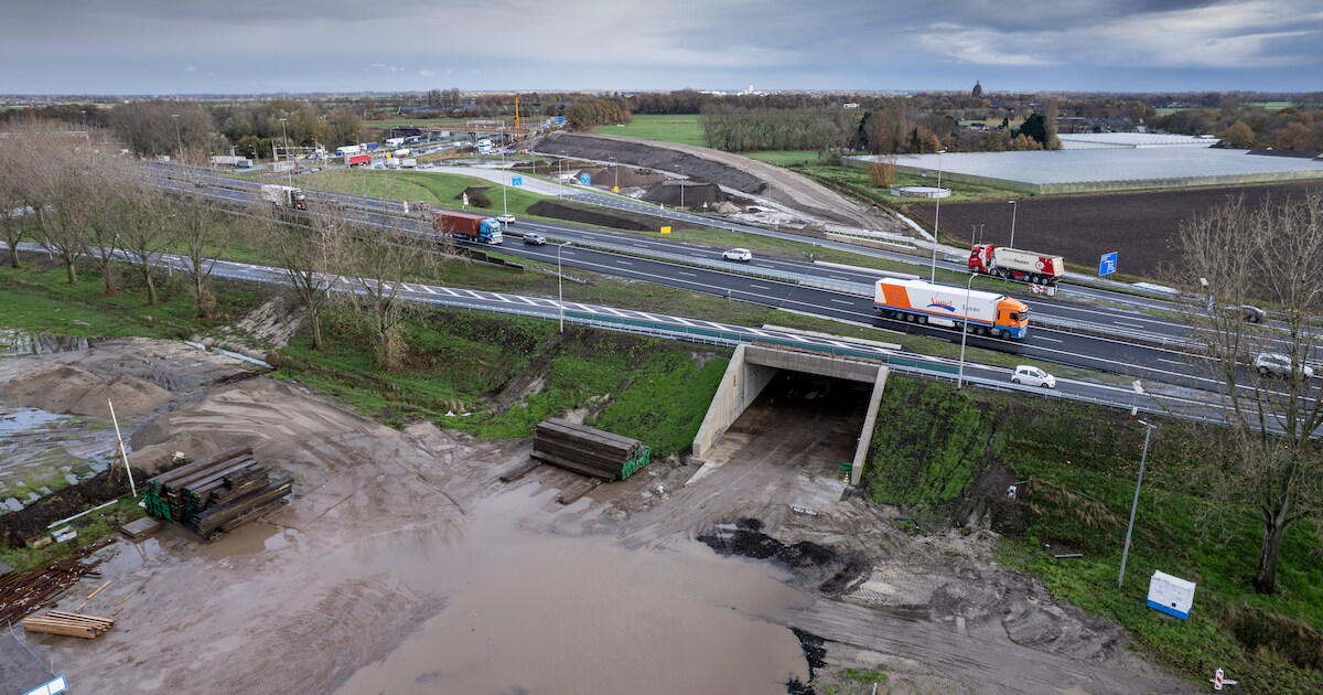 Nieuwe verbindingsboog en afsluitingen: zo komt knooppunt Hooipolder ...