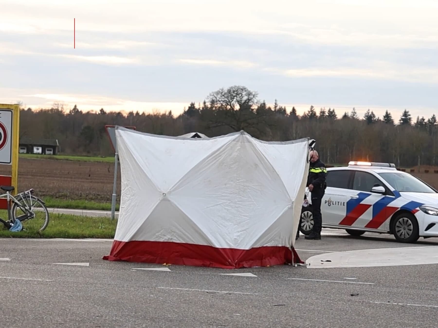 Vogelgriep vastgesteld in Bennekoms pluimveebedrijf: ‘Hij had de kippen ...