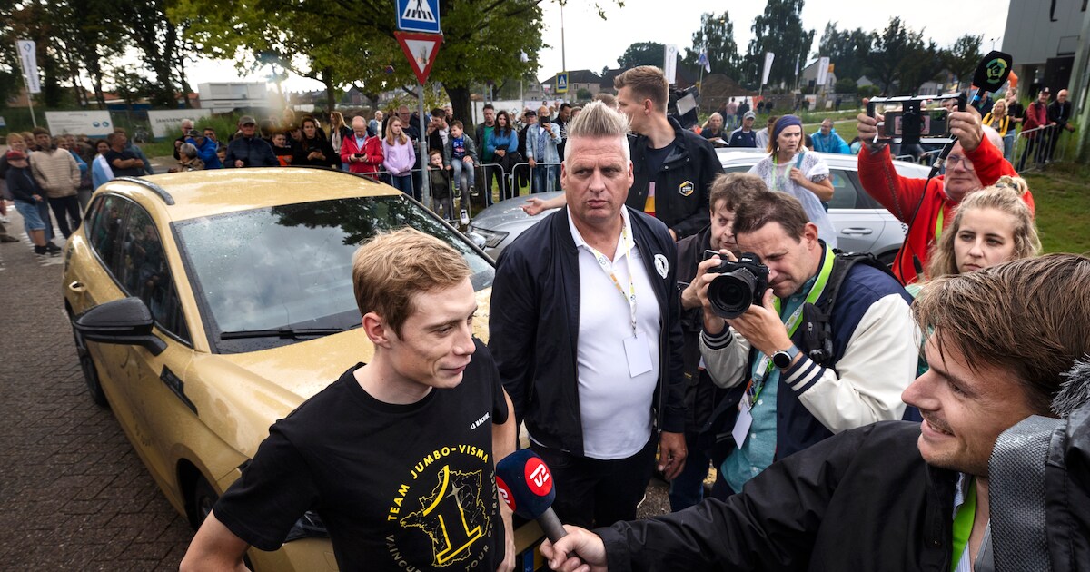 Mark van Horik uit Lierop is avondje ‘bodyguard’ en holt achter ...