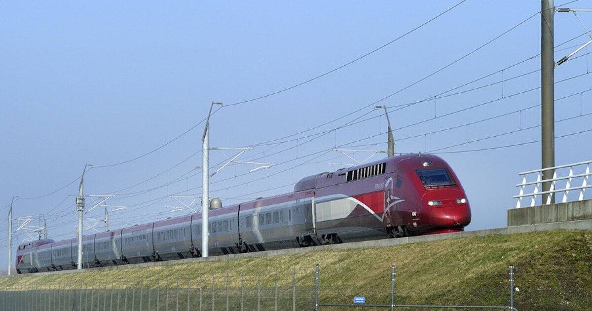 Thalys uit Amsterdam loopt vast in België | Binnenland | De Gelderlander.nl