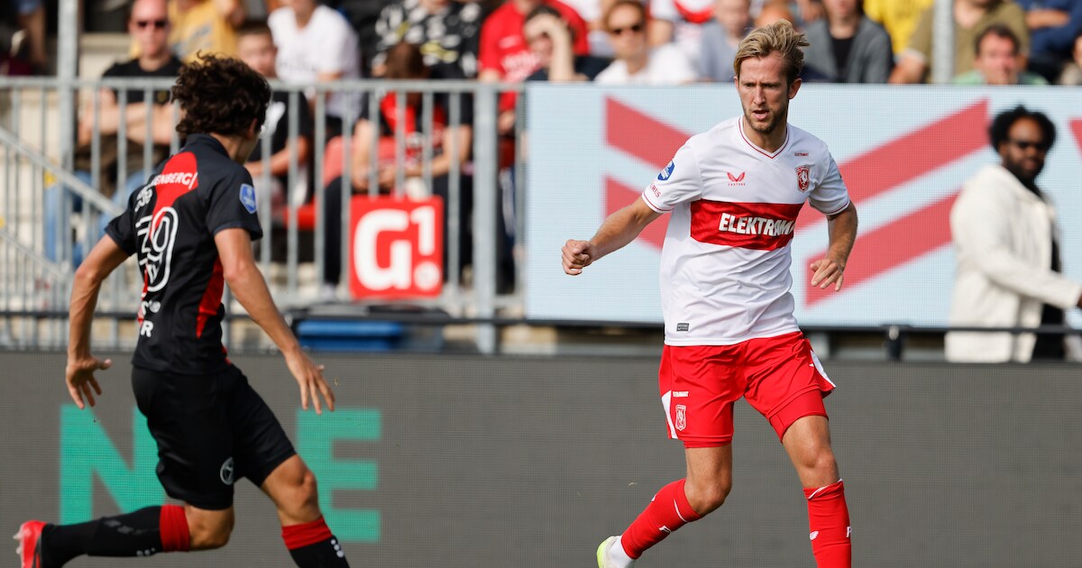 FC Twente moet eerder voetballen, omdat de vrouwen van Ajax misschien ...