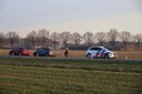 Botsing tussen twee auto's in Volkel | Foto | gelderlander.nl