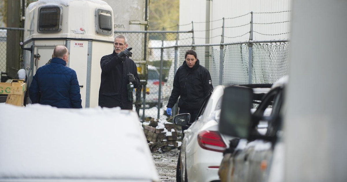 Opnieuw brand in auto van Apeldoornse zanger Frank van Etten | St ...