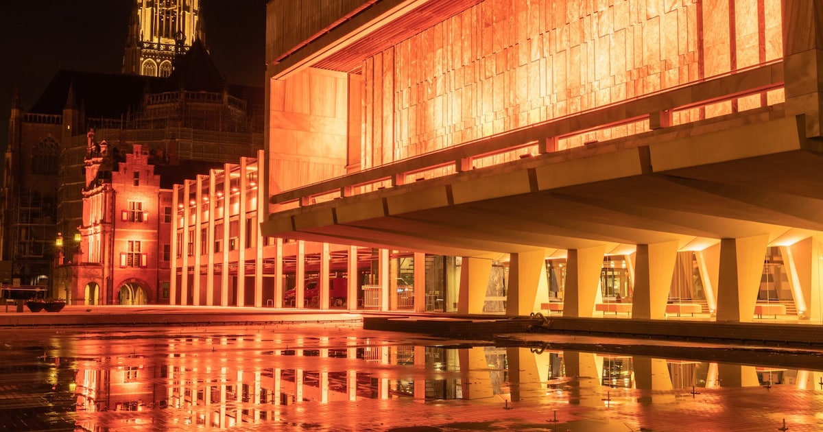 Arnhemse gebouwen kleuren oranje: dit is waarom | Regio | De ...