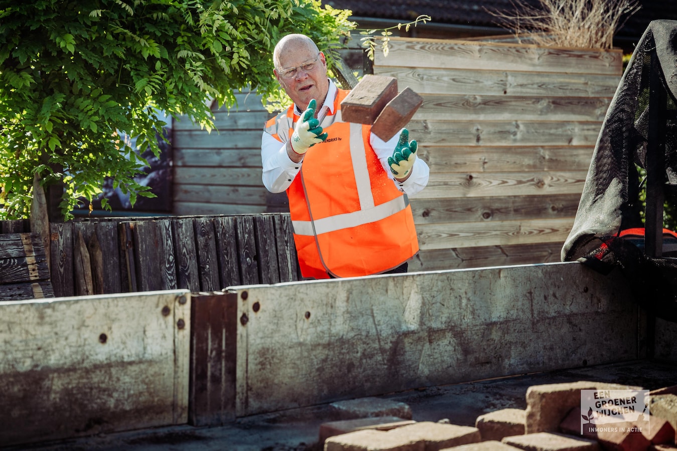 Gemeente Wijchen voert actie voor meer groen | Foto | gelderlander.nl