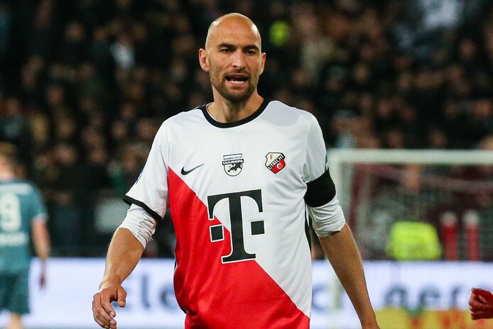 NEC dicht bij spectaculaire komst van Bas Dost: 34-jarige spits is ...