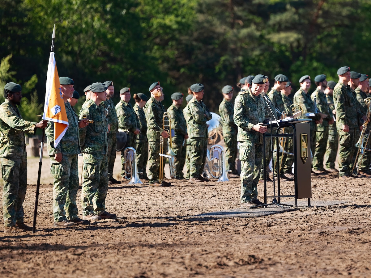 Wisseling van de wacht bij 13 Lichte Brigade in Oirschot: ‘Het is voor ...