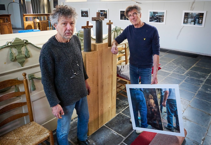 Hoe de katholieken in 2020 hun eigen kerk in Ravenstein plunderen, dat ...