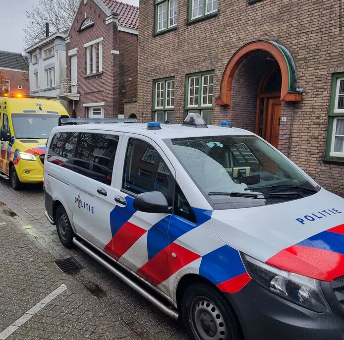 Politie belt glaszetter na inbraak, maar die had beter niet kunnen ...